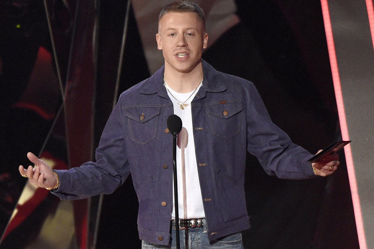 KLÕPS | Ei tunne äragi! Macklemore jagas pilti tundmatuseni muutunud ... KLÕPS | Ei tunne äragi! Macklemore jagas pilti tundmatuseni muutunud ...