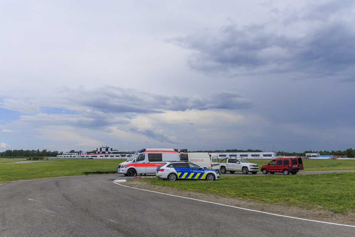 Motosportlane Audru Porsche Ringi On Traagilise õnnetuse Järel Palju