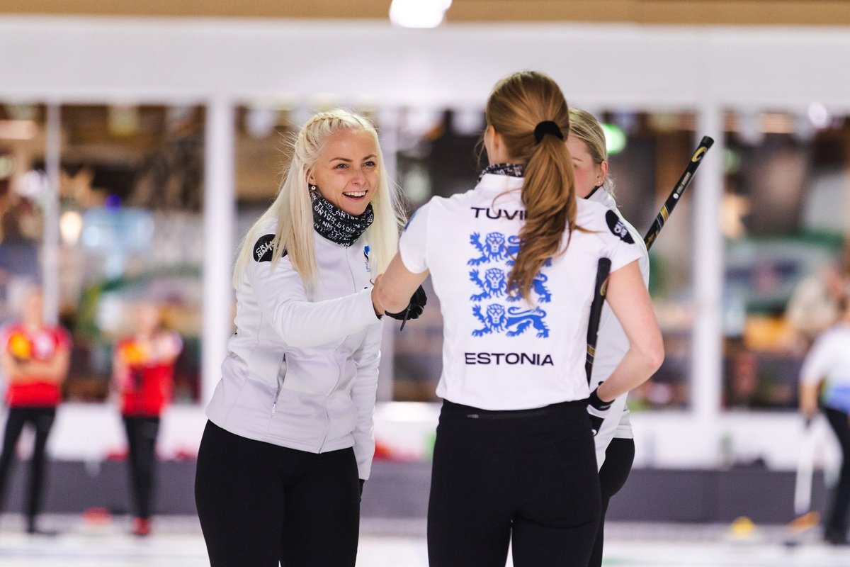 Eesti kurlingunaiskond võitis EMi B-divisjonis kulla - Delfi Sport Eesti kurlingunaiskond võitis EMi B-divisjonis kulla - Delfi Sport