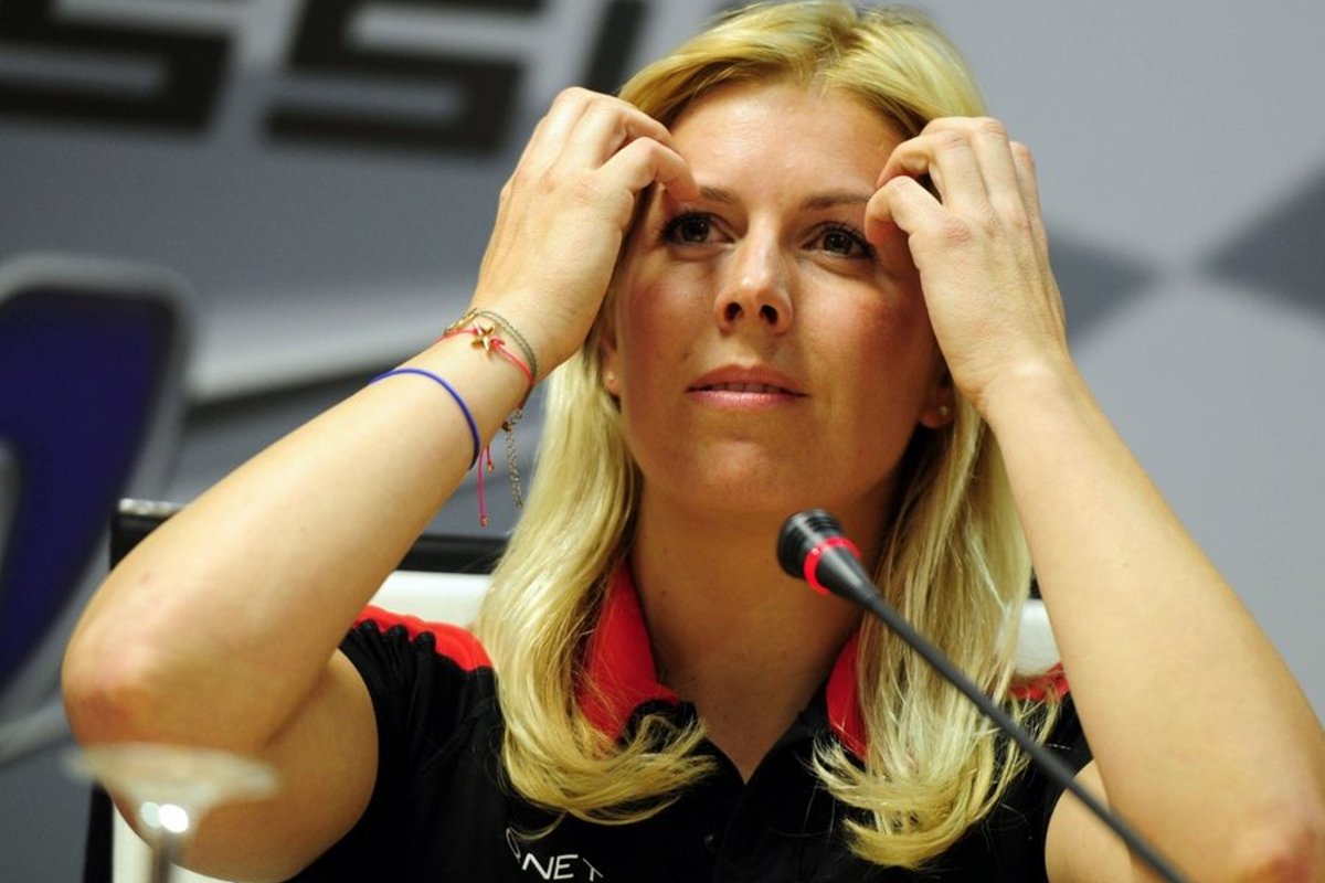 Marussia testisõitja Maria de Villota kaotas avariis parema silma ... Marussia testisõitja Maria de Villota kaotas avariis parema silma ...