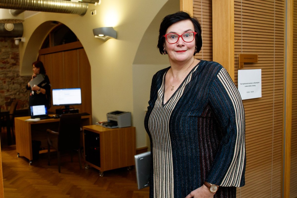 POLIITKOLUMNIST | Katri Raik: merisiga, naisteadlane ja naispoliitik ... POLIITKOLUMNIST | Katri Raik: merisiga, naisteadlane ja naispoliitik ...