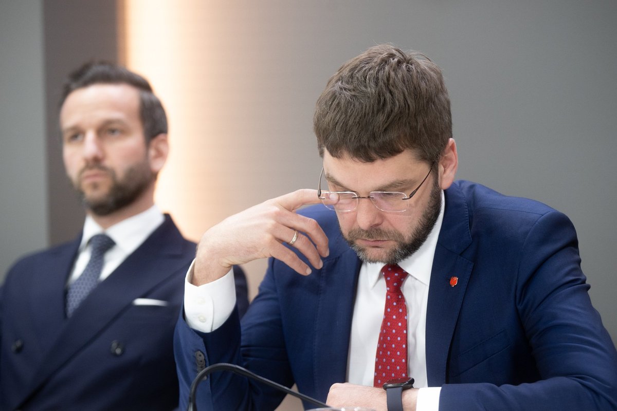 EKSPRESSI PODCAST | Kuidas Tallinna linnavõim 20 miljonit laiali jagas ... EKSPRESSI PODCAST | Kuidas Tallinna linnavõim 20 miljonit laiali jagas ...